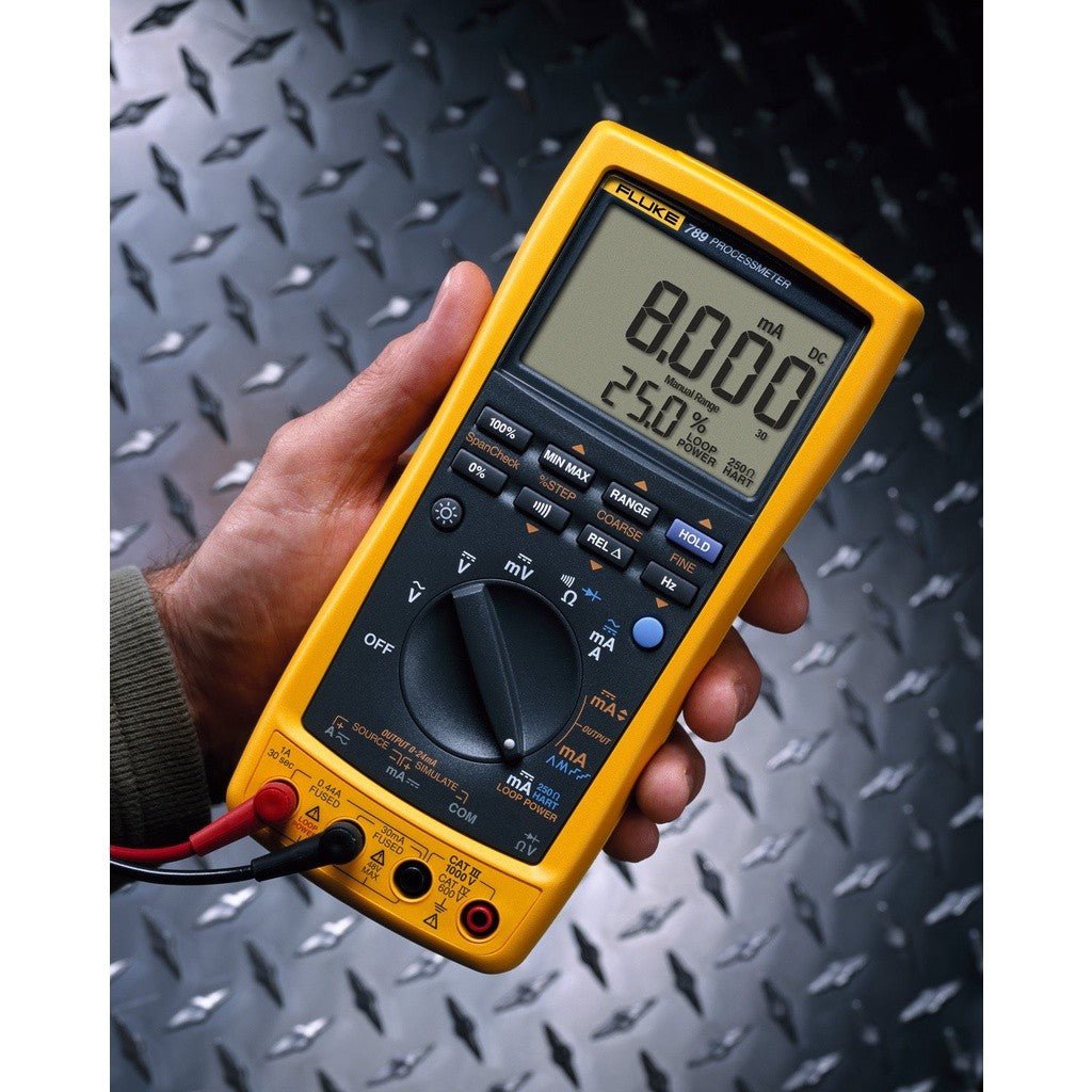 Fluke 787 ProcessMeter, Loop Calibrator & Multimeter 1000V, True-RMS ...